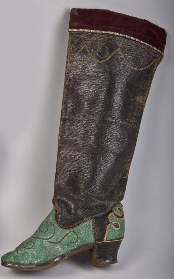 Museum Tatar Boots | Unique Leather Mosaic of the Tatars